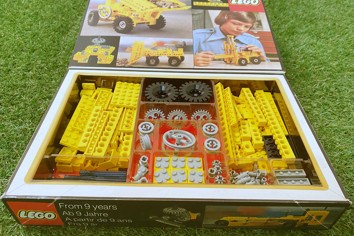Classic Gallery - LEGO Technic Baukasten 850, Gabelstapler