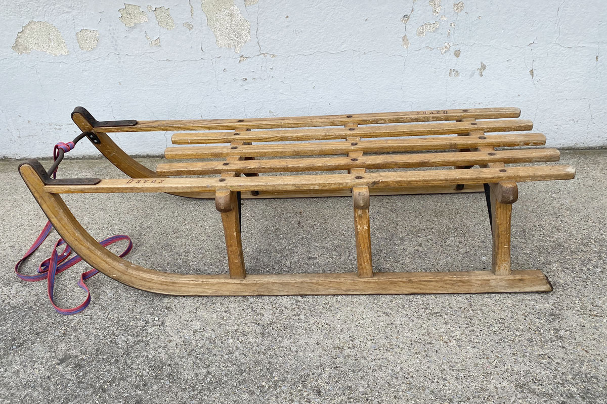 Classic Gallery - Alter Davoser Holzschlitten